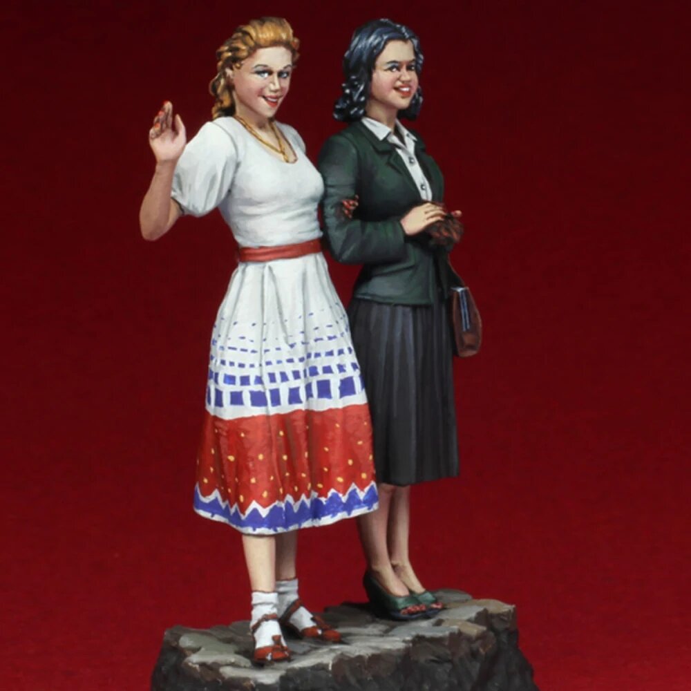 Неокрашенная смоляная модель 1/35 "Парижская девушка", MEEKLION MODEL