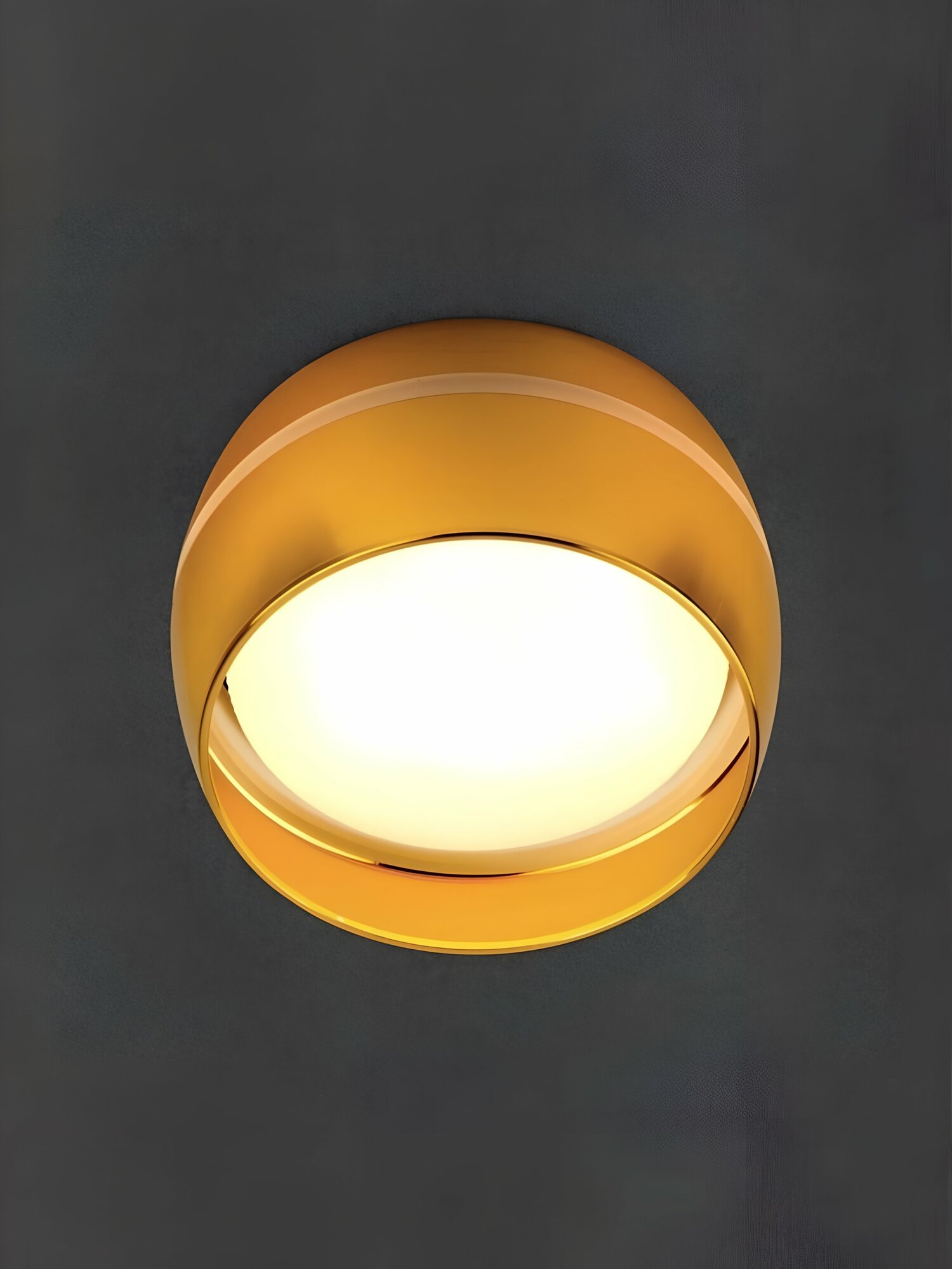 Светильник накладной General Lighting Systems Чаша 50 Вт GX53 золотой, настенно-потолочный спот для дома, 9х9х5 см, 661340