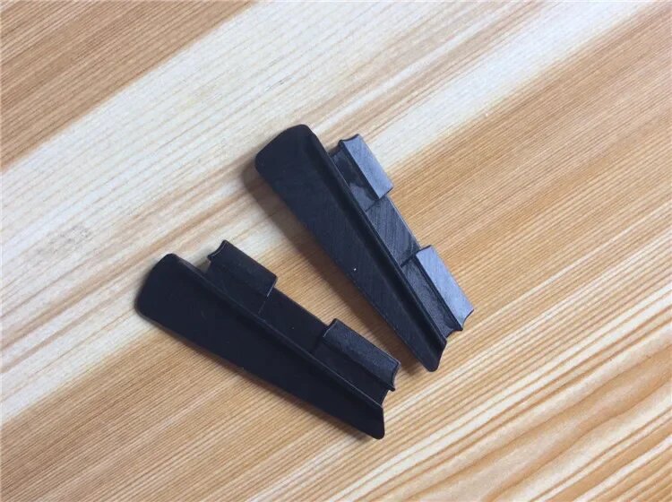 Черная щетка Hurom Second Brush для соковыжималок
