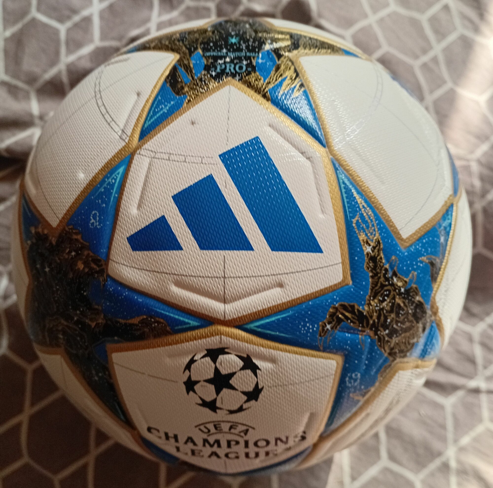 Мяч футбольный Лига Чемпионов 2025-2026г. 5-размер, 5 слоёв. ( игла в подарок )