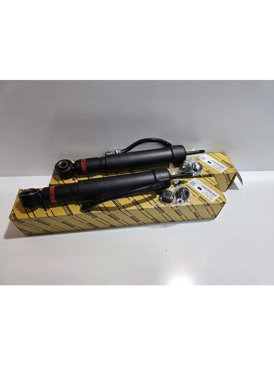 Амортизатор задний (к-т 2 шт) LC Prado 120, Lexus GX 470