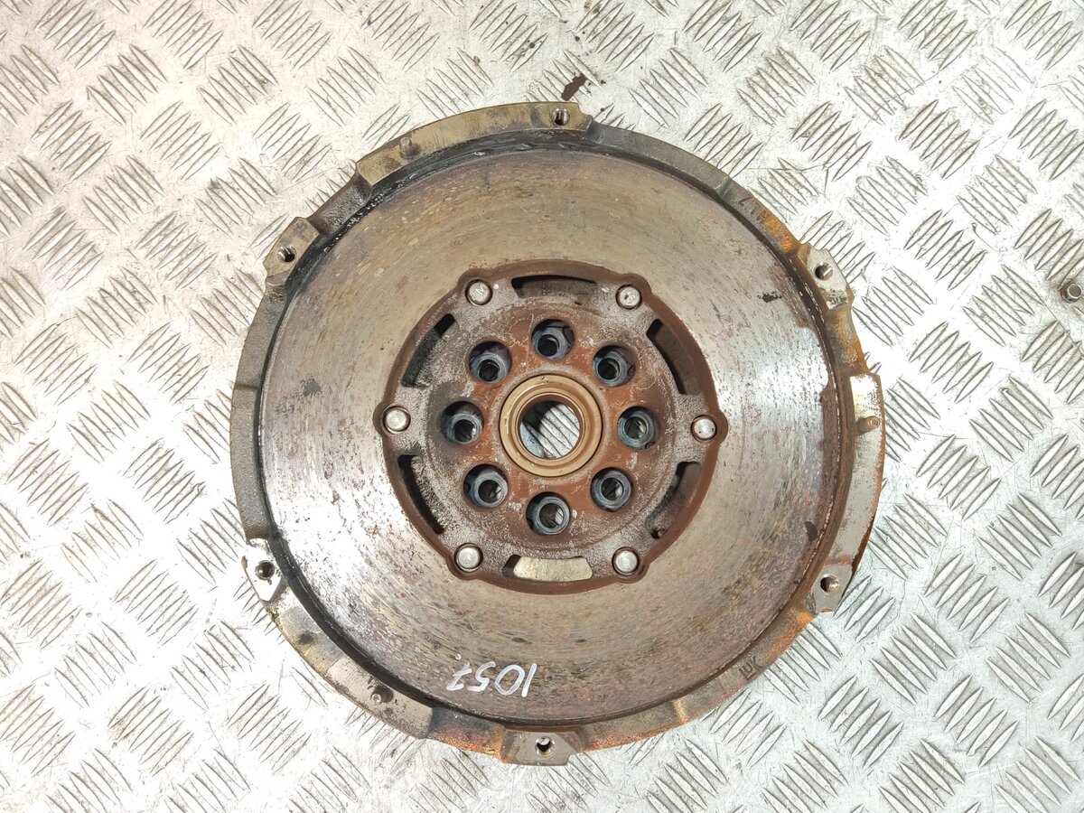 Маховик FORD Transit 2014-2021 2239490