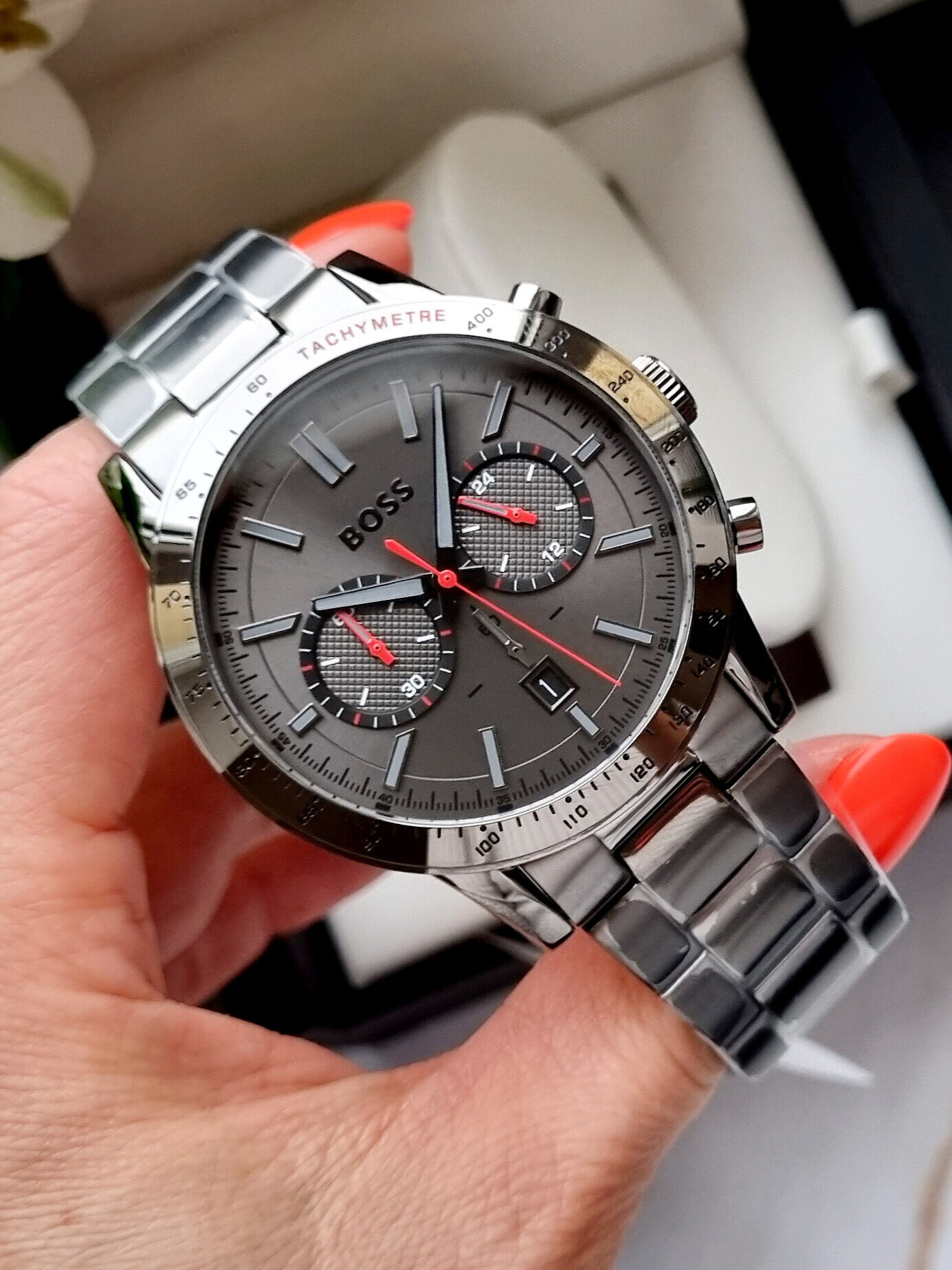 Наручные часы