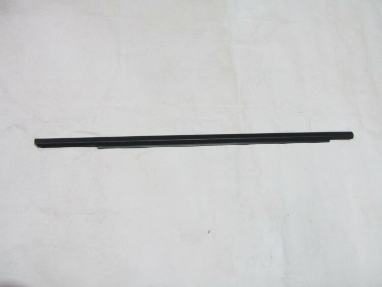 Молдинг стекла двери задней левой 96304162 Chevrolet Lanos ЗАЗ Chance ЗАЗ Sens, - General Motors