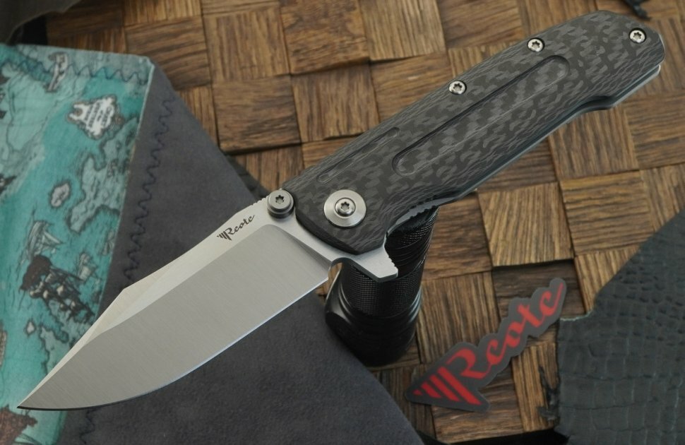 Складной нож Reate Knives 9D-V2, сталь CPM 154CM, S, рукоять карбон