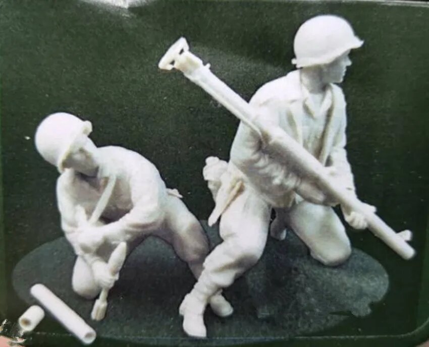 Модельная фигурка из канифоли 1/35