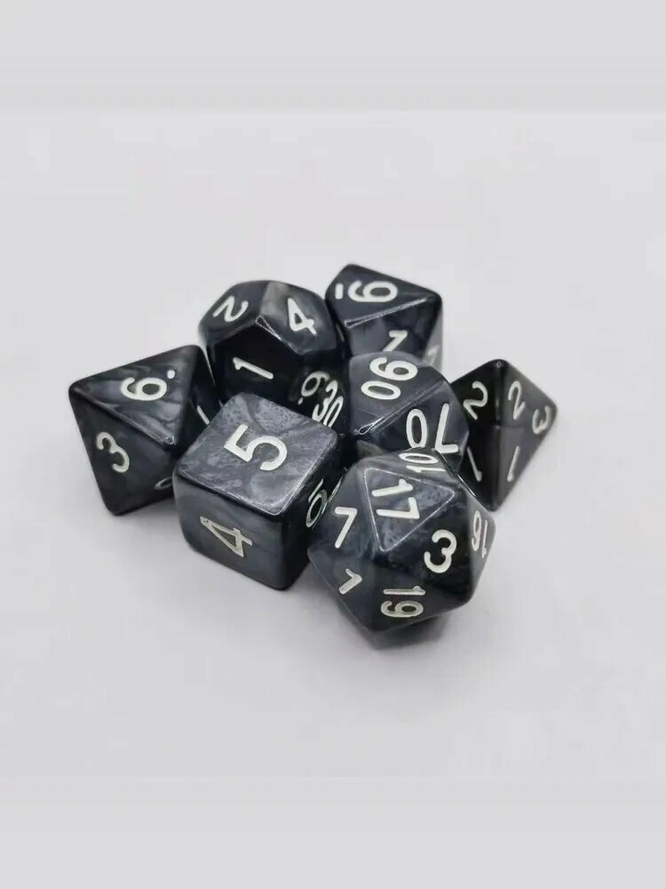 Набор игральных костей из 7 штук с жемчужной текстурой Кубики для DND и настольных игр