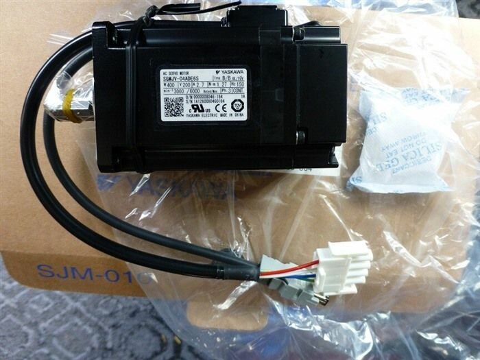 Модуль YASKAWA AC SERVO MOTOR SGMJV-01ADC6S ORIGINAL