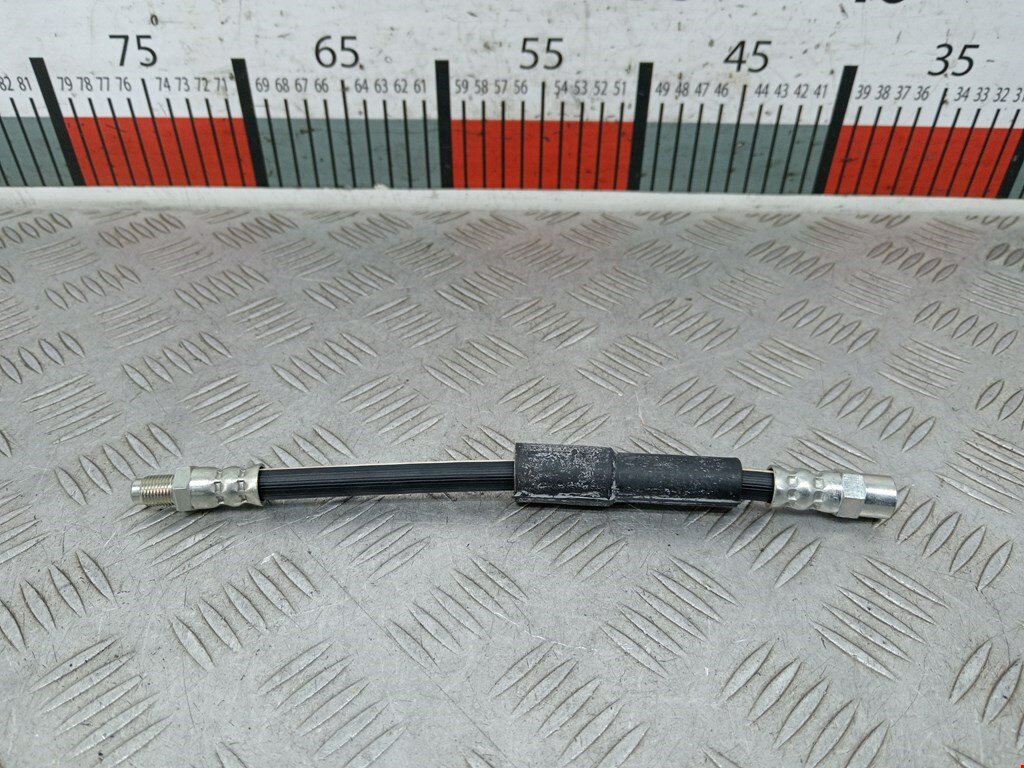 Шланг тормозной Audi 80 B4 443611775F арт. 2255264
