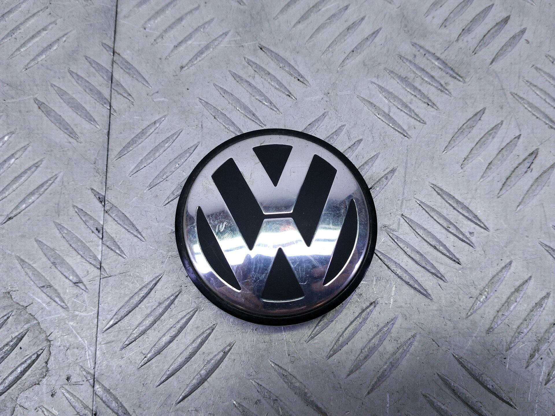 Колпачок литого диска Volkswagen Passat B6 (2005 - 2010) 3B7601171