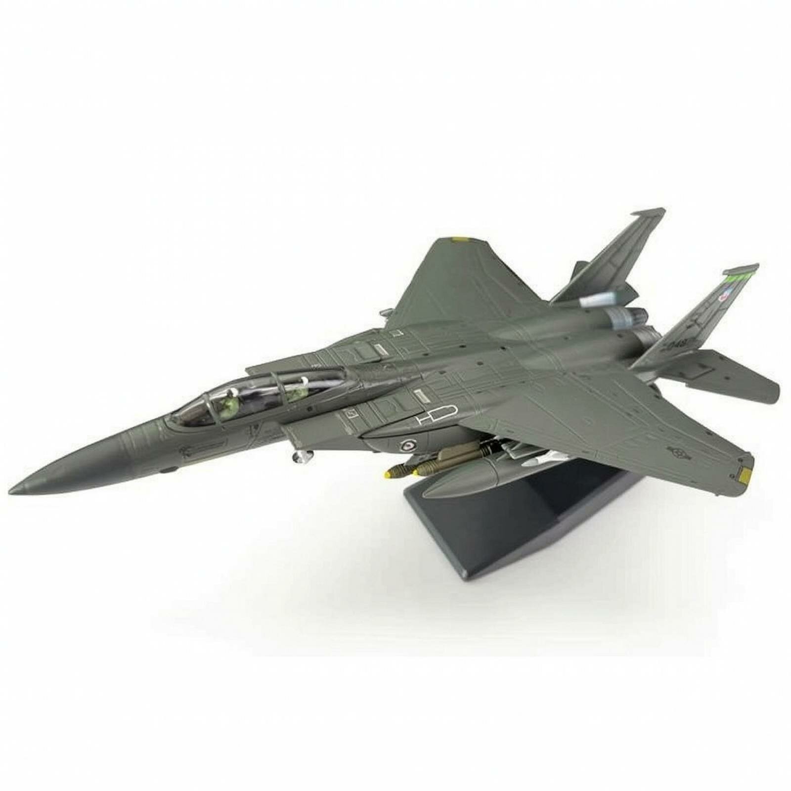 Модель самолета F-15E в масштабе 1/100. Модель истребителя F-15E из сплава для коллекционеров, любителей авиации, для витрины, стола, офиса. F-15E времен войны в Персидском заливе.