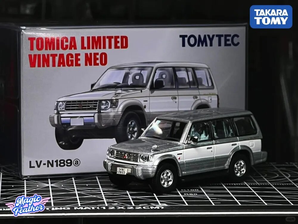 Машинка Tomytec 1/64 Tomica Limited Vintage(TLV)lv-n189a MITSUBISHI Pajero Alloy Car Model Collection Gift