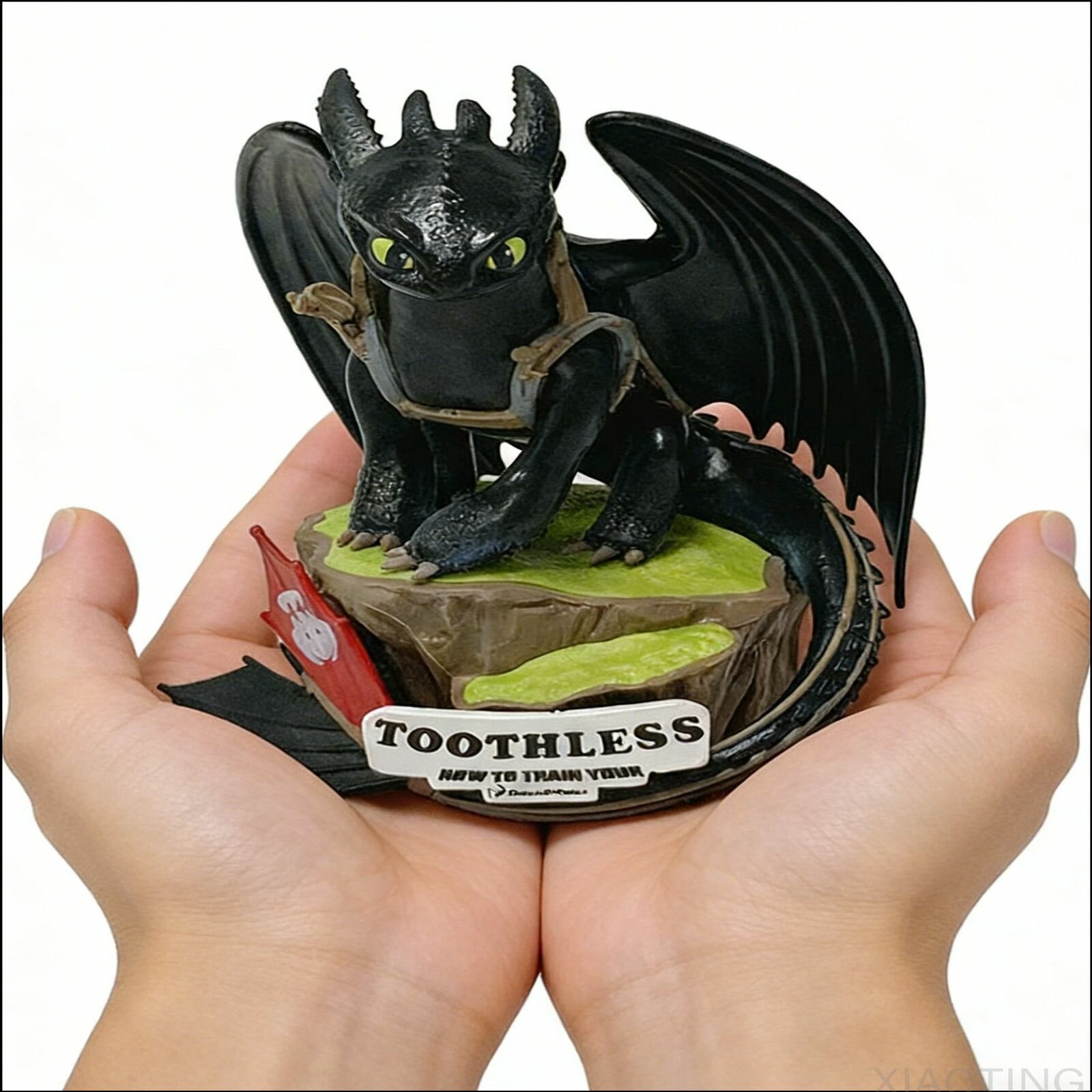 Фигурка Как приручить дракона Беззубик / How To Train Your Dragon (14cm, пакет)