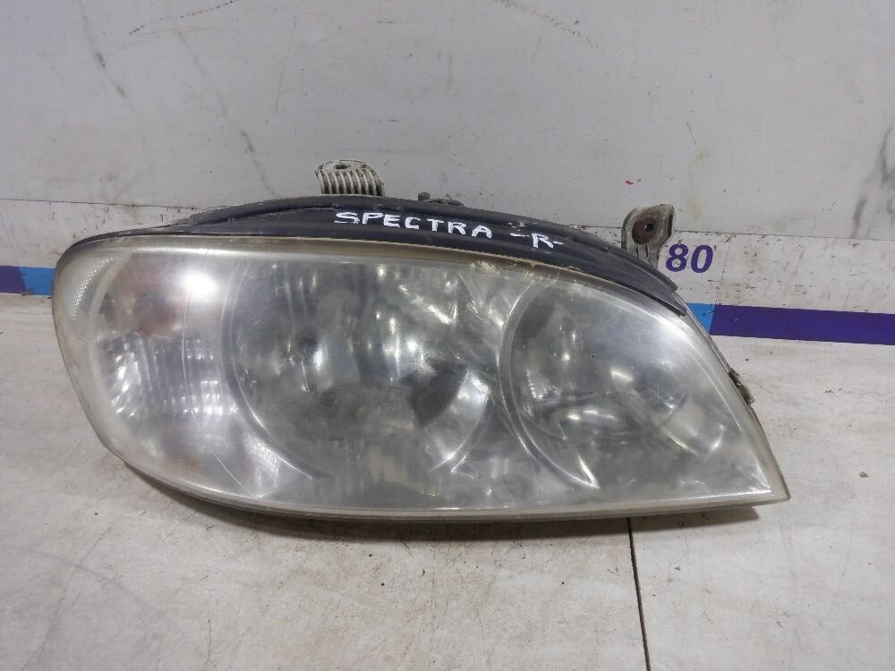 Фара правая Kia Spectra I