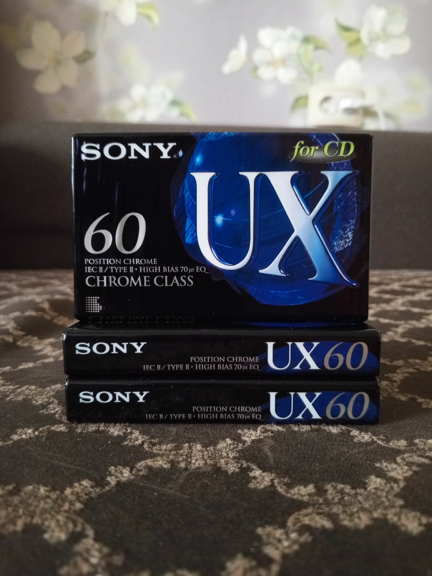Аудиокассета Sony UX60 chrom, 1994 - 1995 г. в (1 шт, 60 мин, Италия)
