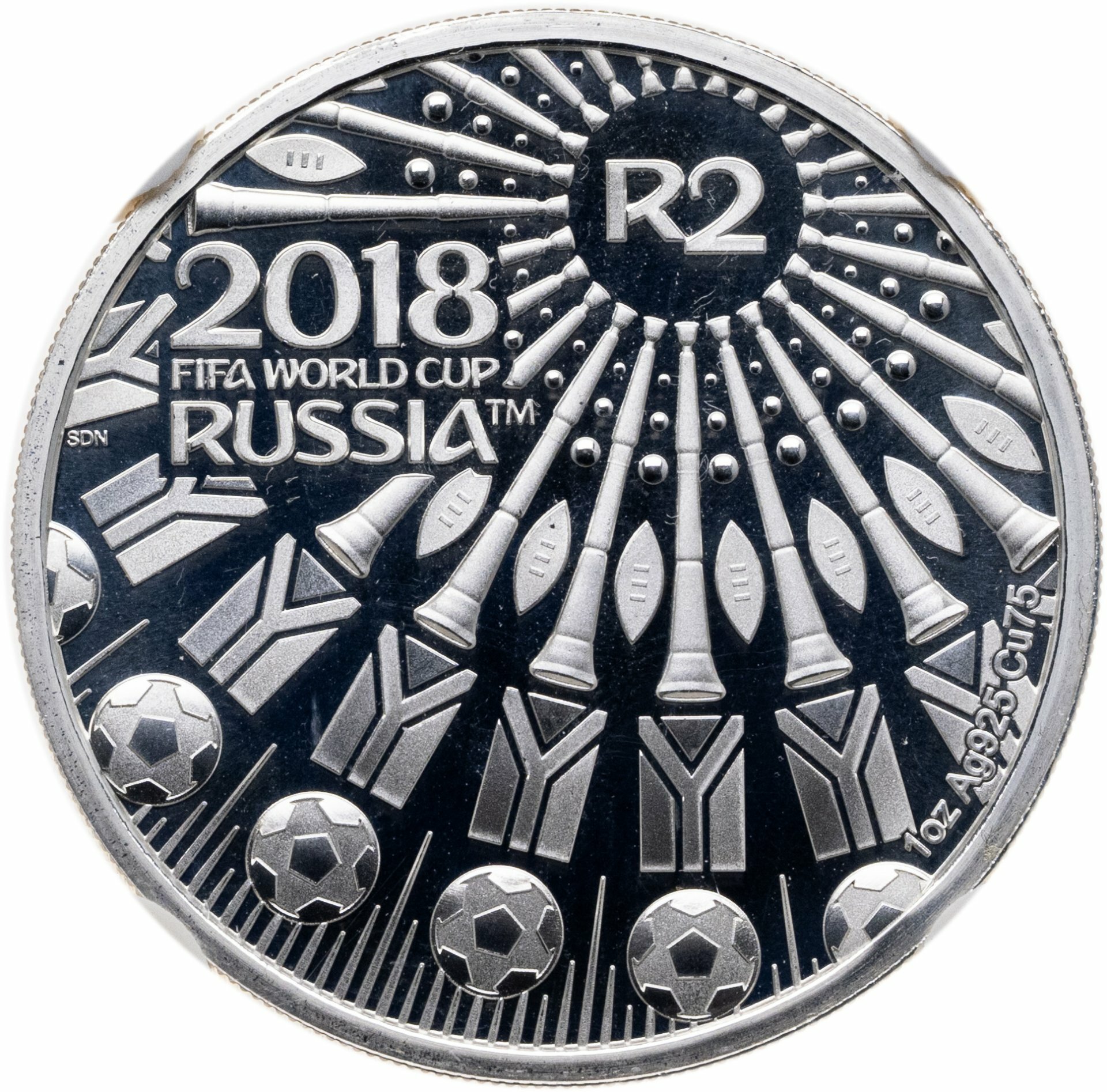 ЮАР 2 рэнда 2018 "Чемпионат мира по футболу 2018, Россия" в слабе с сертификатом, Серебро 925, в сохранности Proof