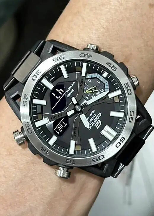 Наручные часы CASIO Edifice, черный — фото 1