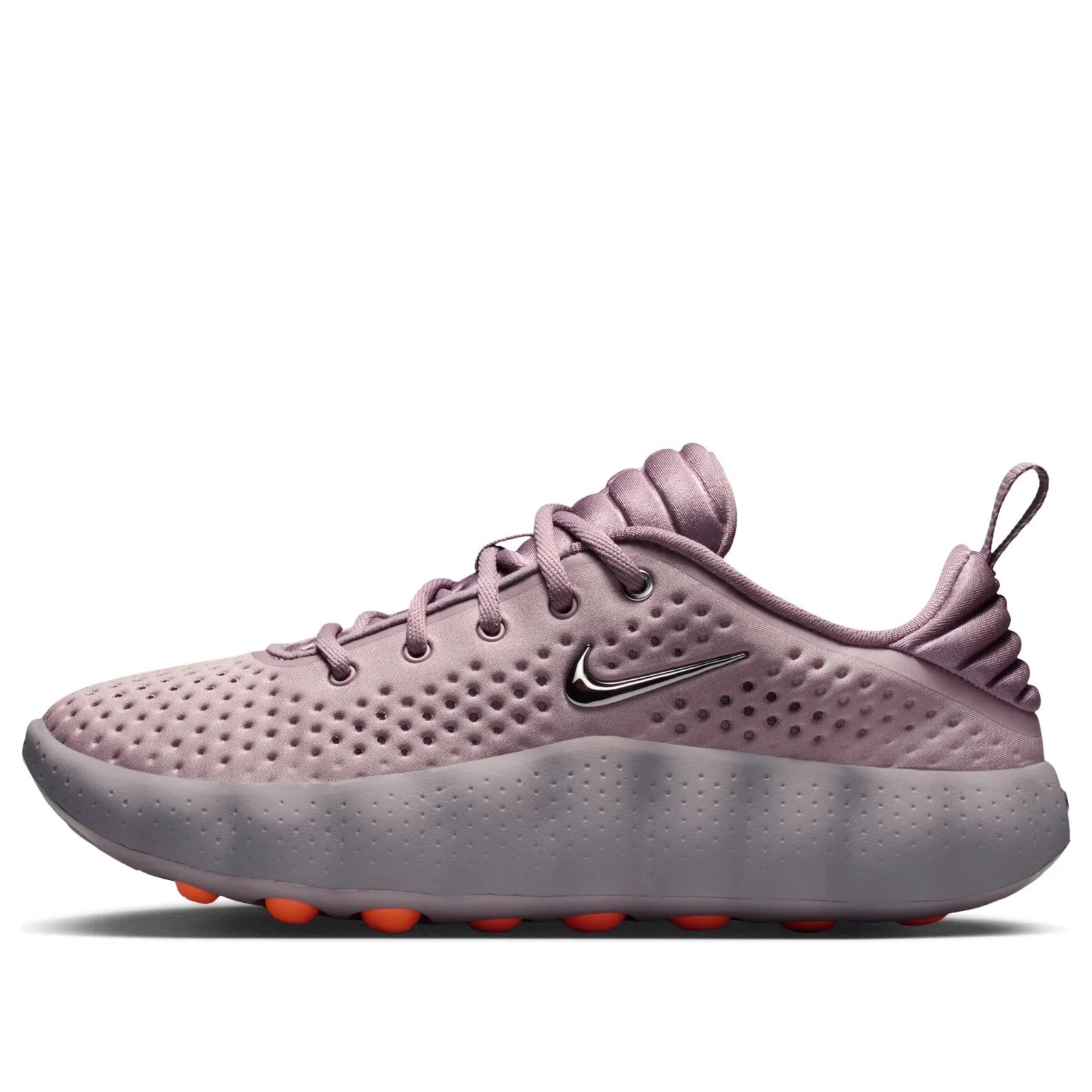 Кроссовки Nike Mind 002