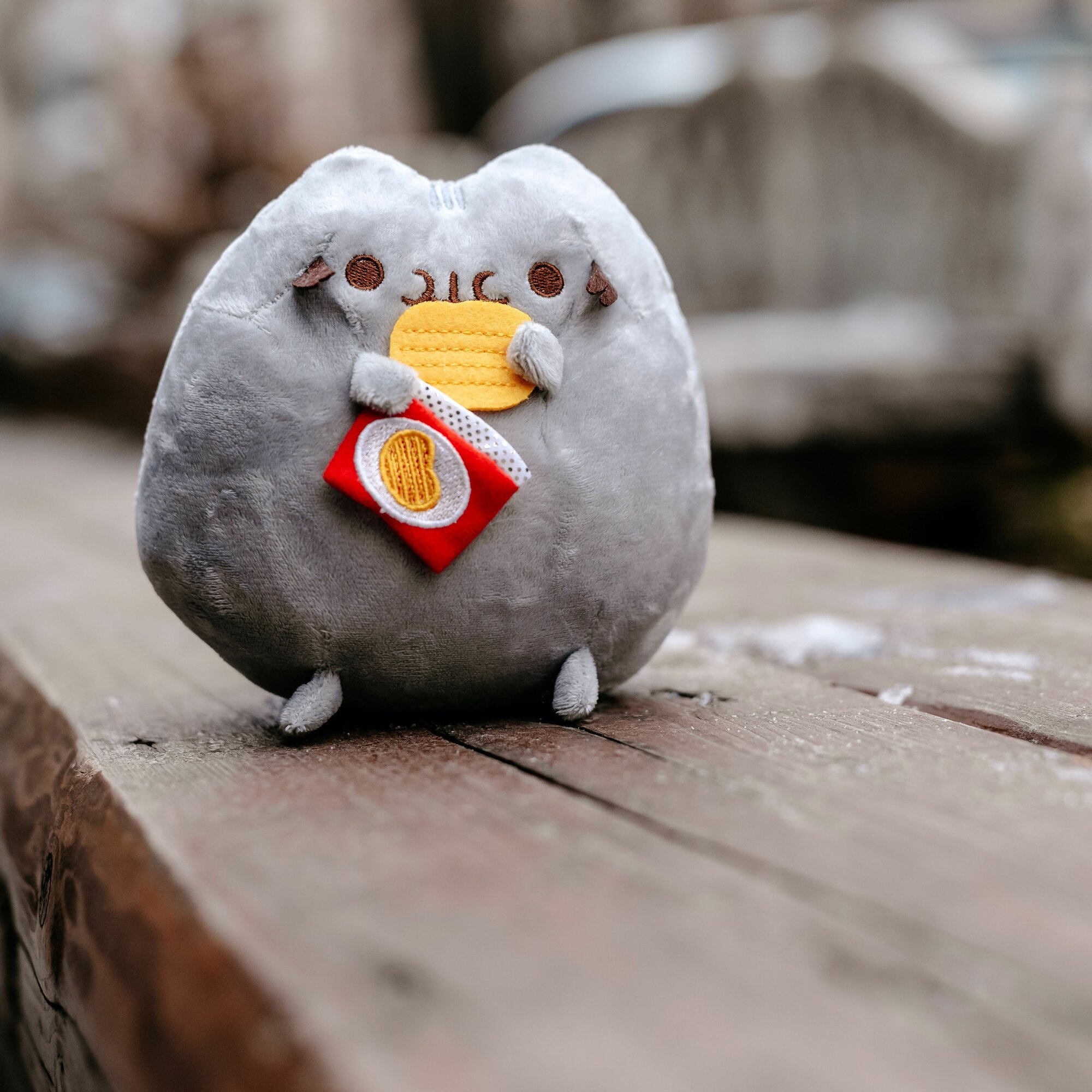 Мягкая игрушка Пушин с чипсами (Pusheen) 15 см