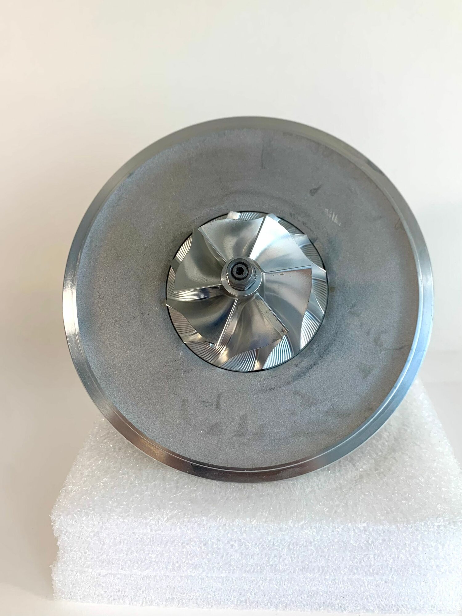 Картридж турбины RHF5-033BR VAG 2.0 TFSI IS38 06K145702N