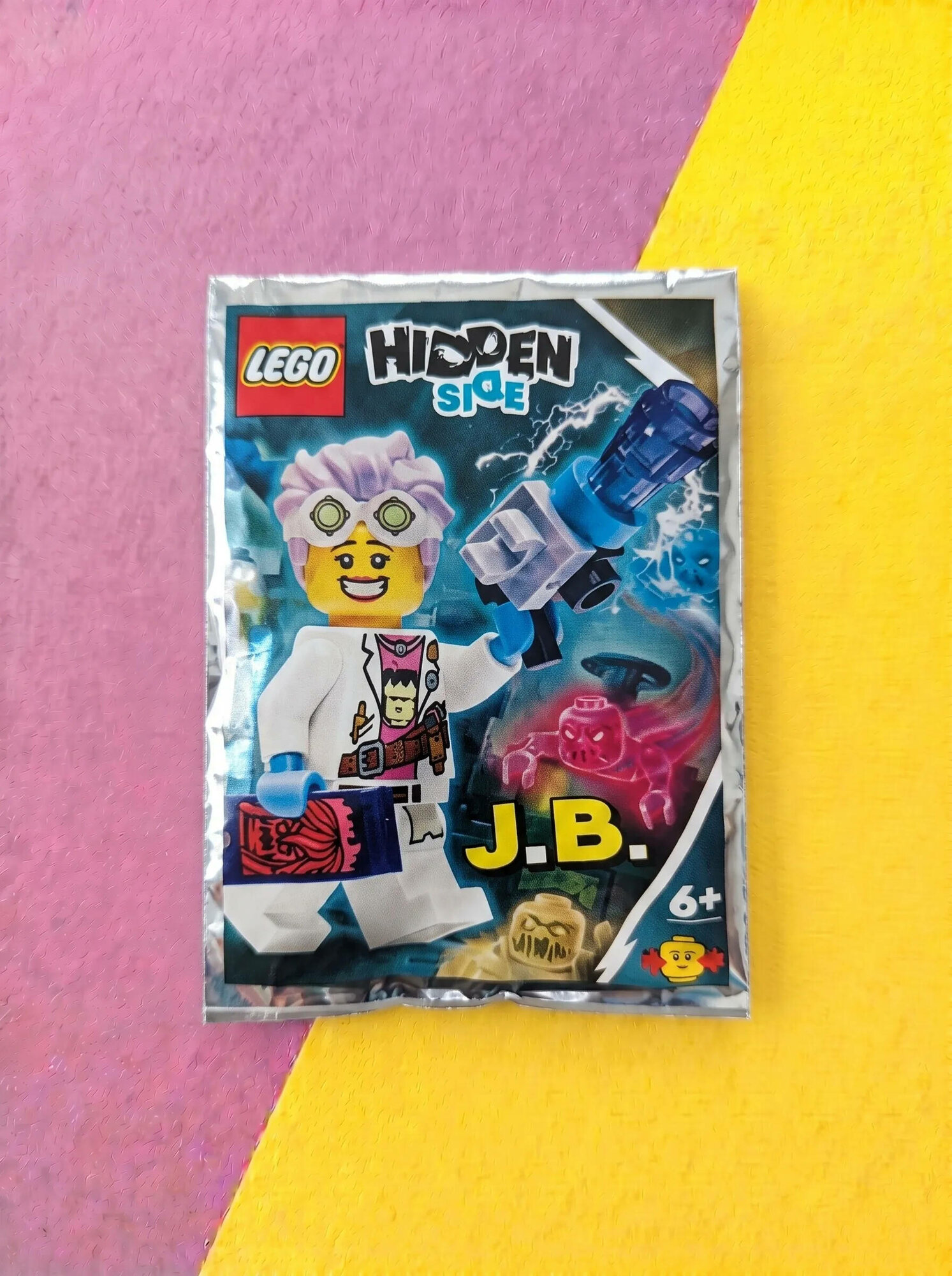Минифигурка LEGO Hidden Side 792006 JB, 9 деталей, от 16 лет, 2020 год