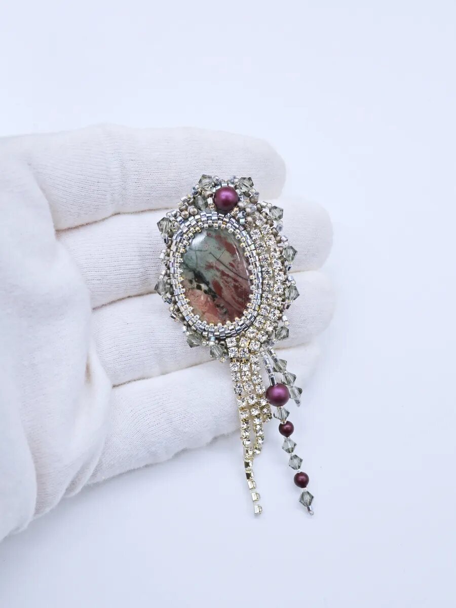 Брошь, кристаллы Swarovski, кристалл