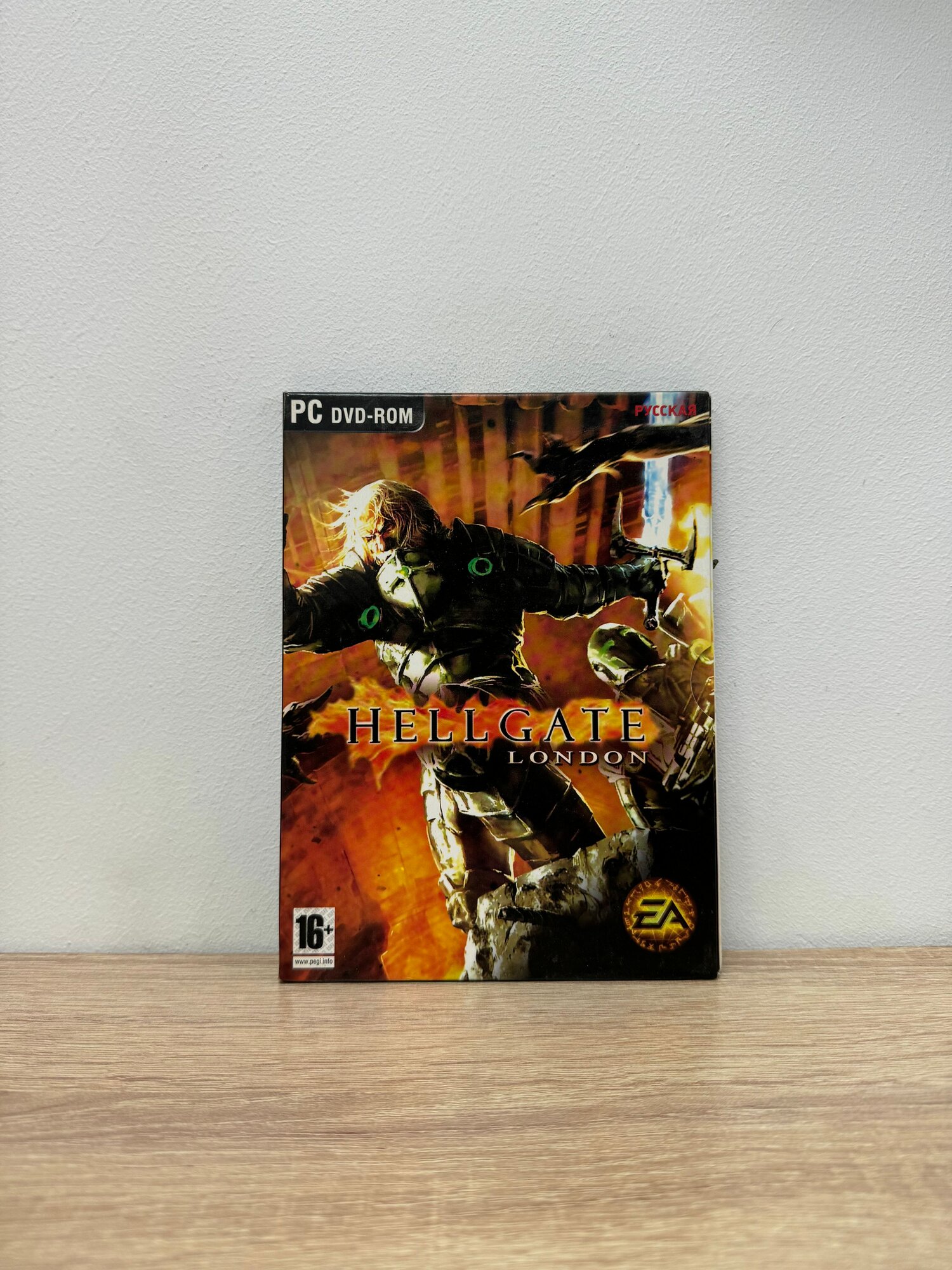 Hellgate: London на DVD диске — фото 1