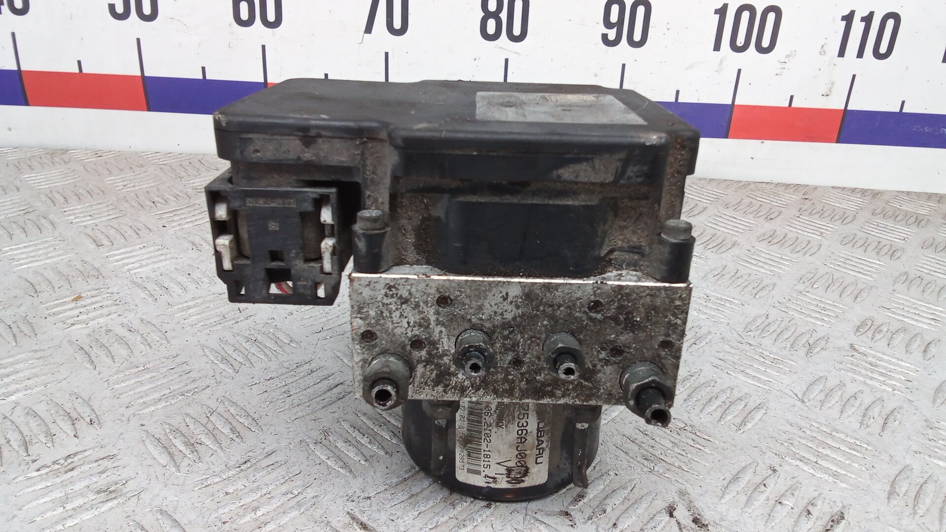 Блок ABS SUBARU OUTBACK 4, Номер 27536AJ00 — фото 1