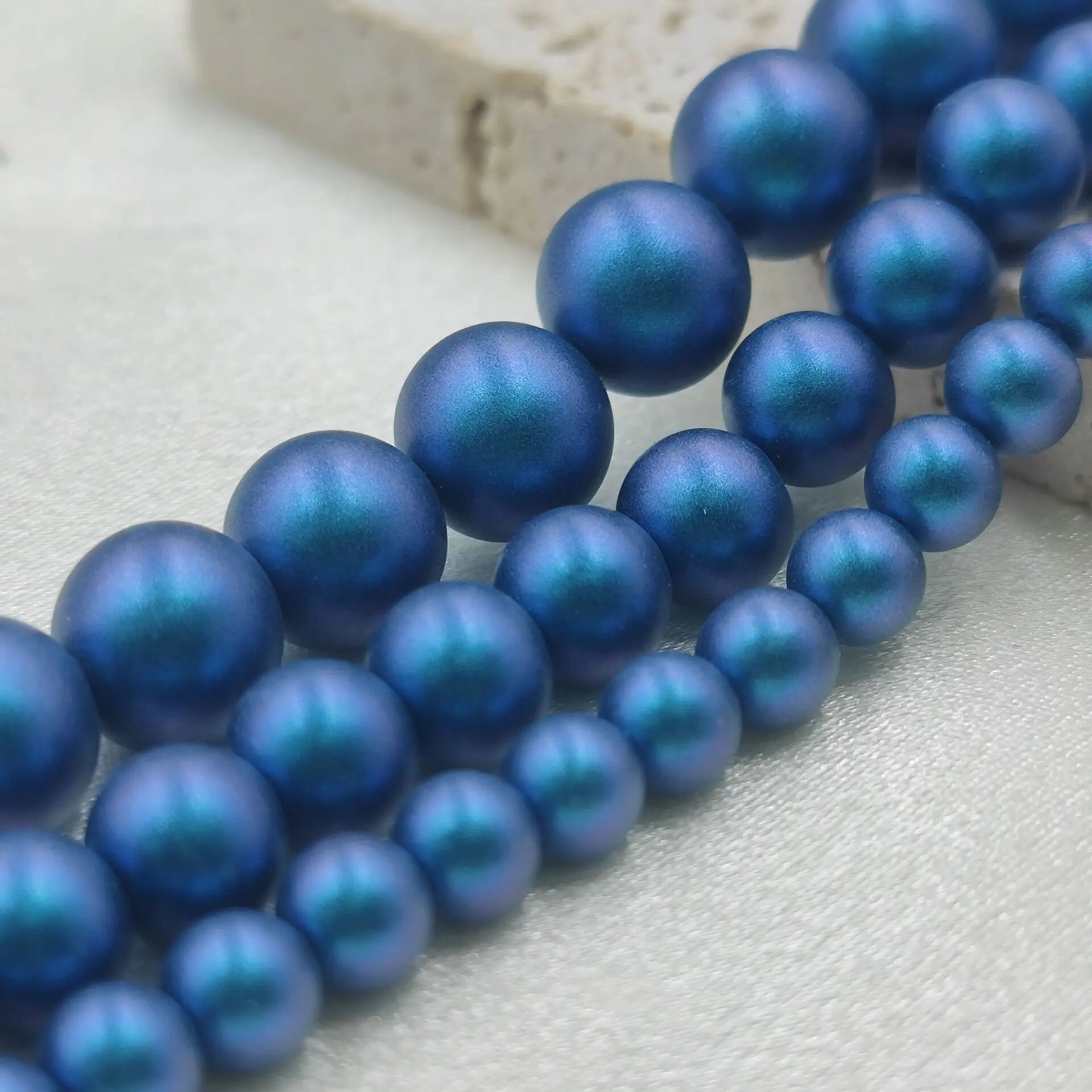 Матовые бусины HUAN ER LIN "Хамелеон", имитация жемчуга Синий, 8mm 48pcs, Colorful Royal blue