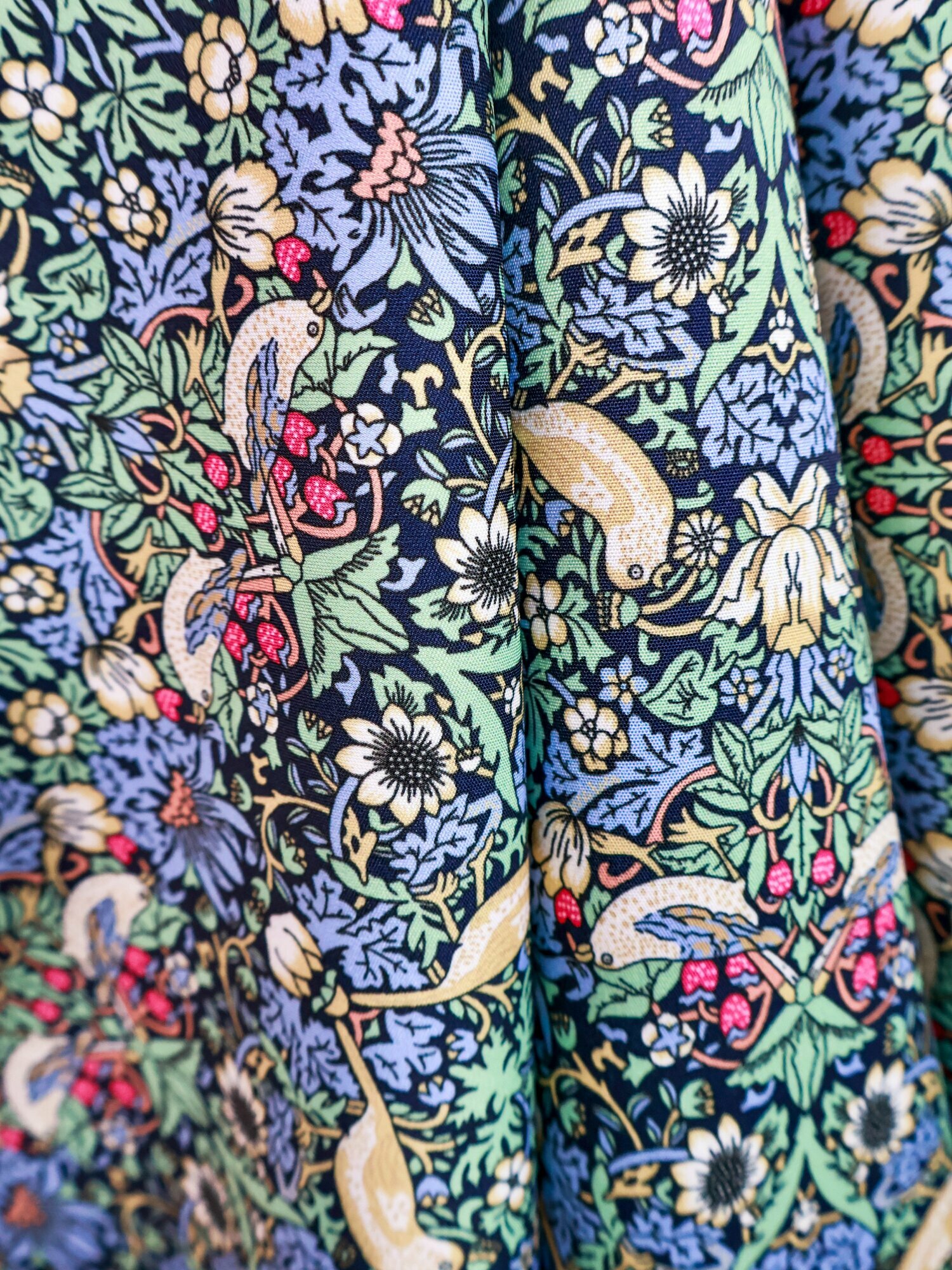 Ткань C.C.LOUISE с принтом William Morris Strawberry Thief, 100% полиэстер, четырёхсторонняя эластика, 100 г/м, ширина 150 см, винтажная британская ткань для шитья одежды, текстиля и домашнего декора