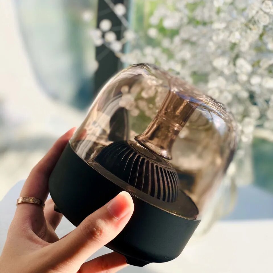 Портативная колонка Harman Kardon Aura Studio Mini Bluetooth Ультракомпактная Настольная с RGB-подсветкой и глубоким басом