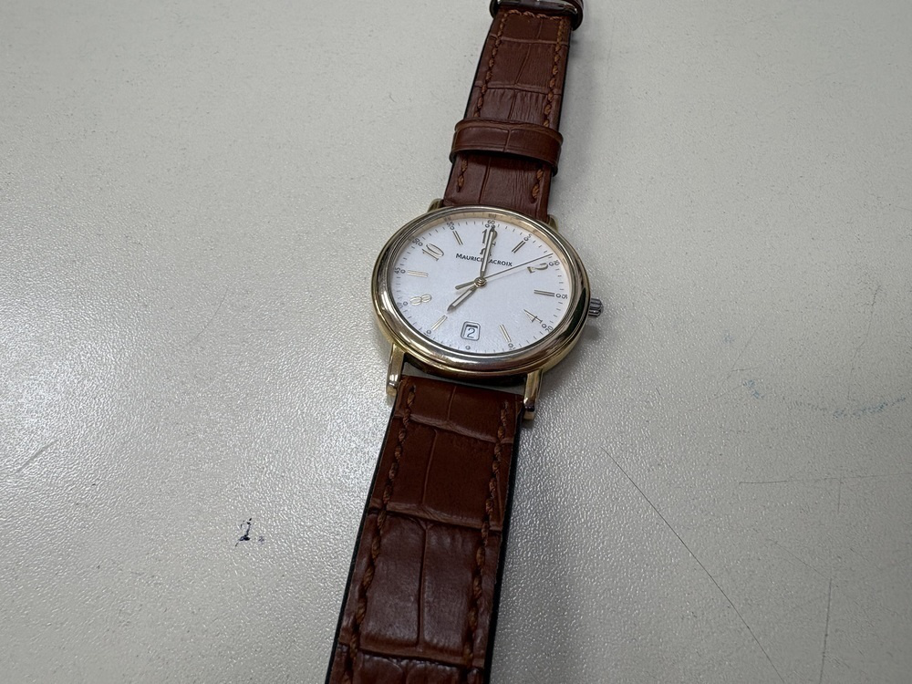 Часы наручные MAURICE LACROIX AK93743,золотисто-белые,кварцевые,стекло сапфир,оригинал