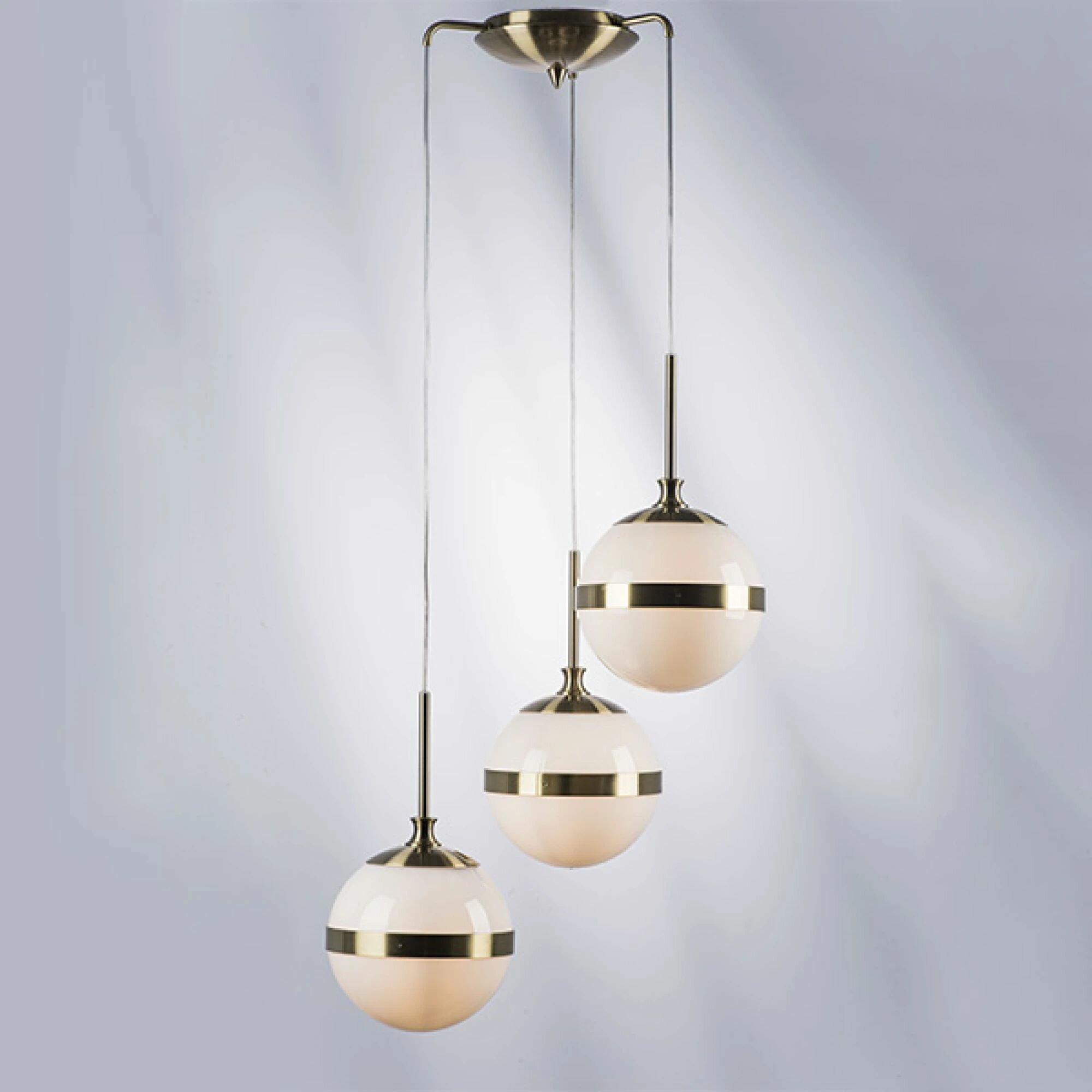 813131 Люстра GLOBO 3х40W E14 electroplating bronze/white (шт)