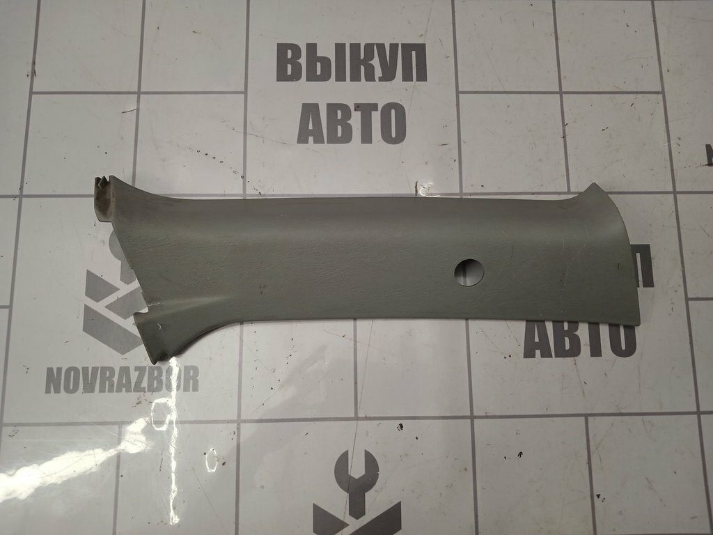 Накладка (кузов внутри) Toyota Estima Lucida Previa 1996-2000