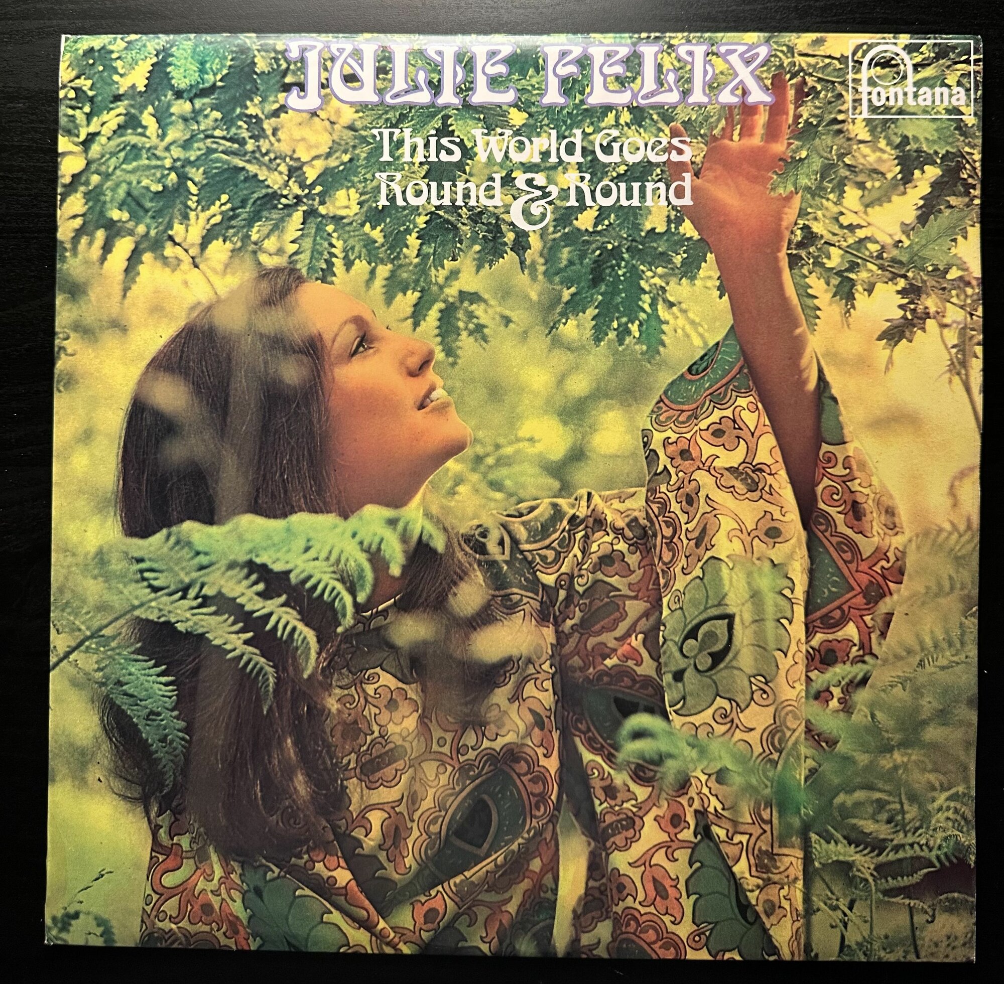Виниловая пластинка Julie Felix This World Goes Round & Round (Англия 1968г.)