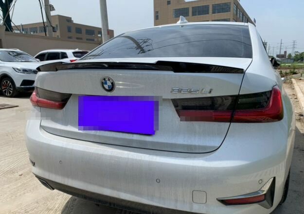 Спойлер для Bmw G20 m4 чёрный глянец, Крашенный