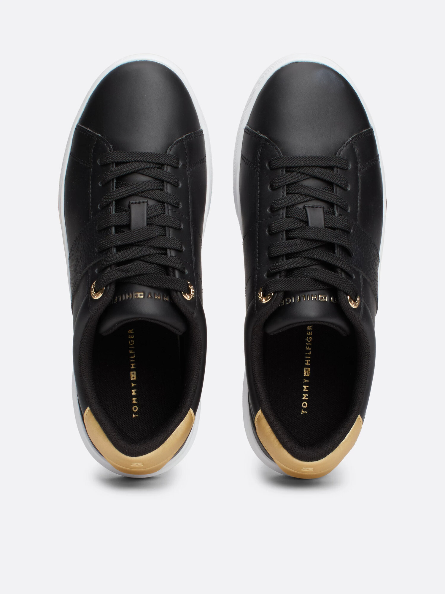 Кеды TOMMY HILFIGER CHIC PANEL COURT SNEAKER, размер 38 RU, черный/золотой — фото 1