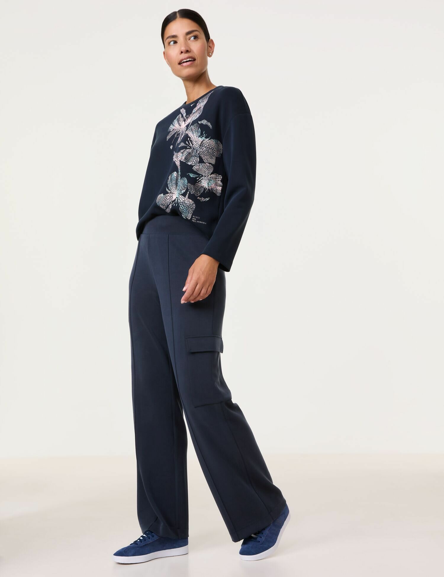Брюки Gerry Weber Осень-зима 2024, размер 38, темно-синий, темно-синий — фото 1