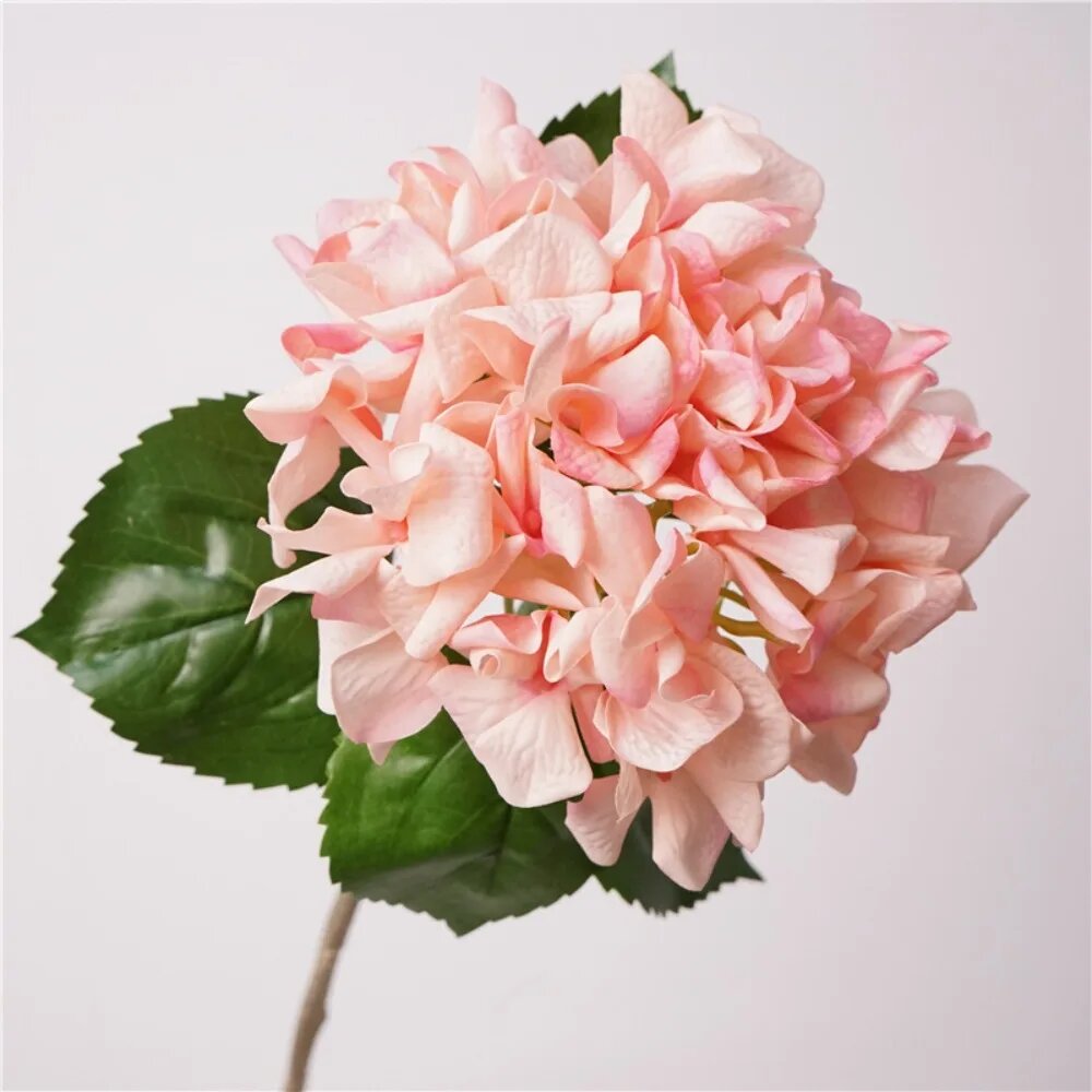 Искусственные гортензии Real Touch полиэстер 62*19 см Розовый, Light Pink