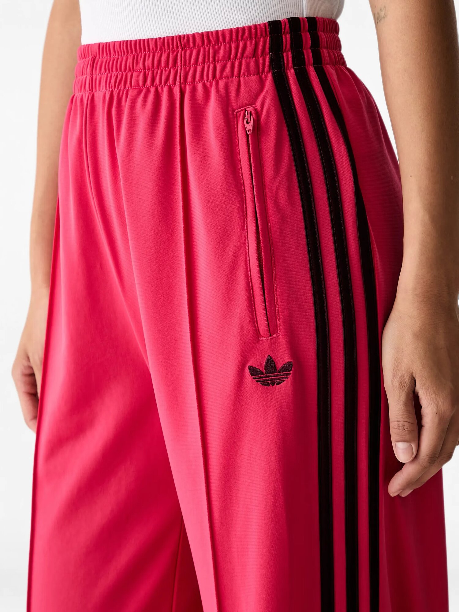 Брюки adidas Firebird loose track pants, размер 12 UK — фото 1
