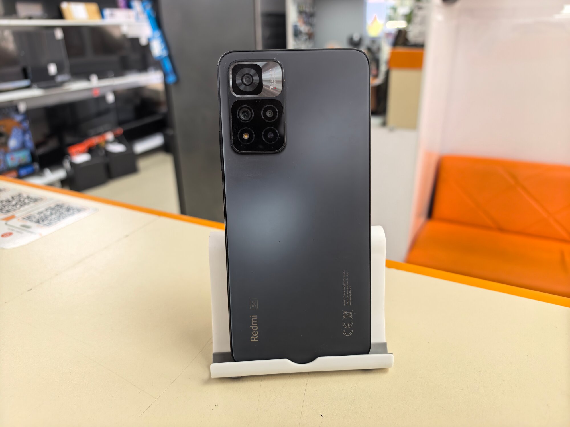 Смартфон Xiaomi Redmi Note 11 Pro Plus 5G 8/256GB БУ уценка