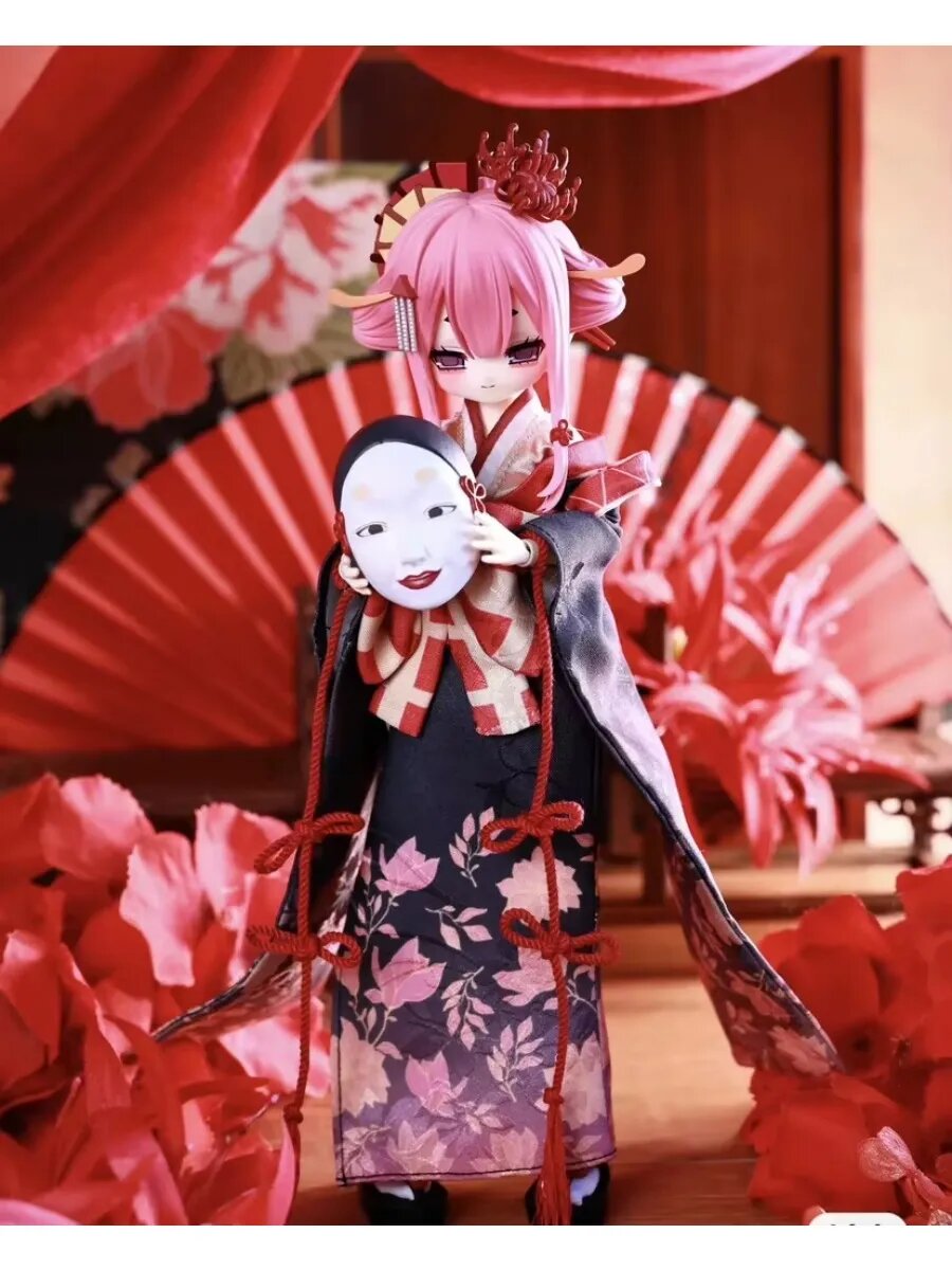 Тёмная Сторона Сердца Бокс‑сюрприз, Подвижная BJD Кукла