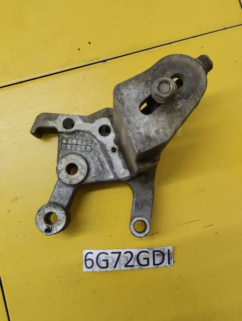 Натяжитель генератора Mitsubishi 6G72 GDI Б/У с пробегом