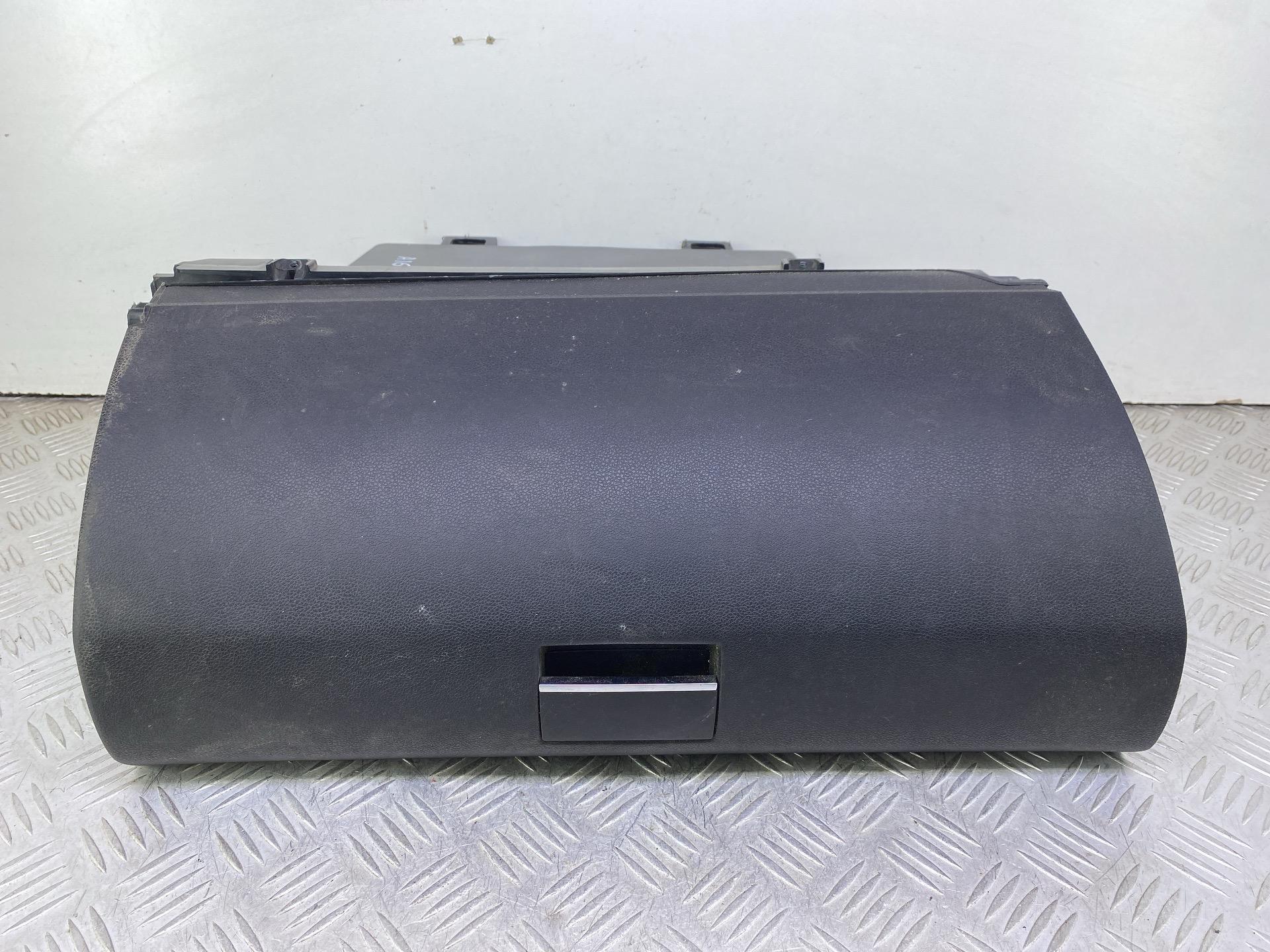 Бардачок Mercedes-Benz A W169 (2004 - 2008) JC1005483LL