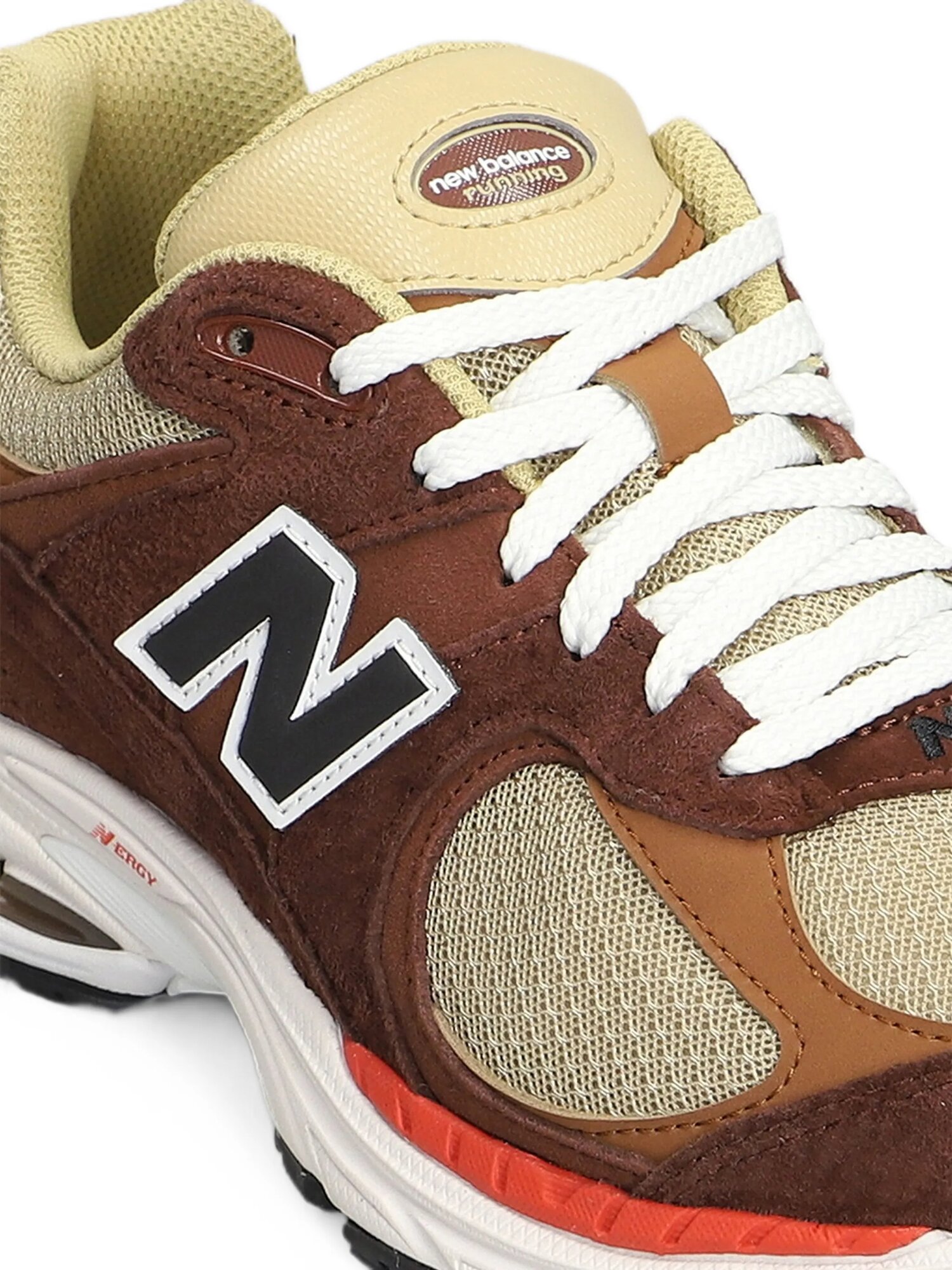 Кроссовки New Balance 2002R paneled sneakers, размер 7,5 US, коричневый — фото 1