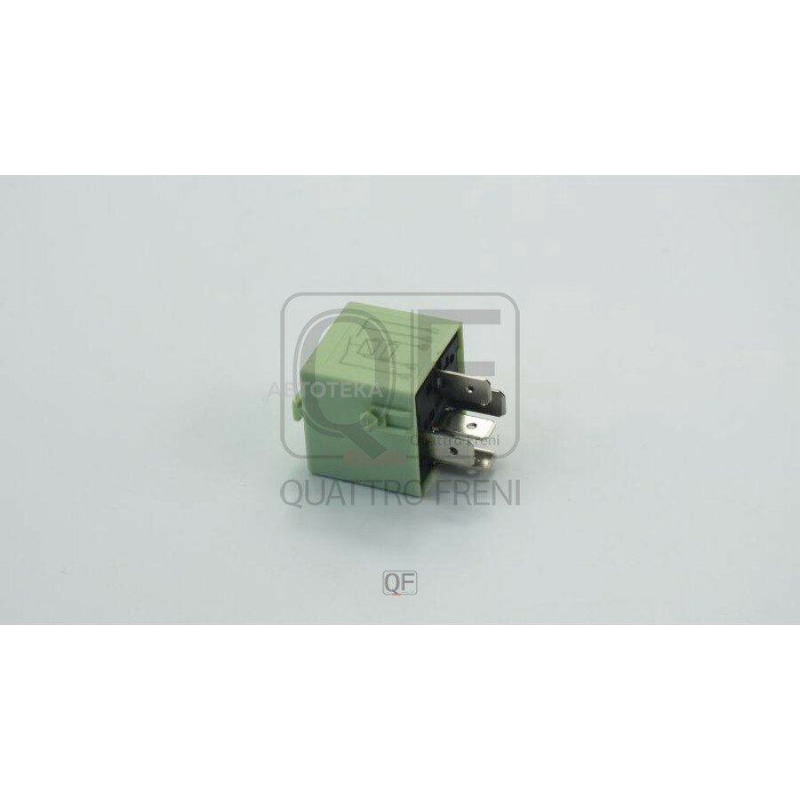 Реле BMW топливного насоса QUATTRO FRENI QF96A00369