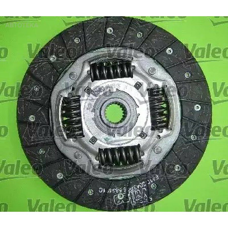 Сцепление компл. ВАЗ/CHEVROLET NIVA 2123 1.7 02- VALEO 826474