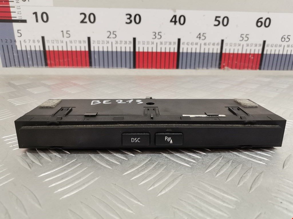 Блок кнопок / 1764547 13580210 61316979396 для BMW 5-Series (E60/E61) (с пробегом)