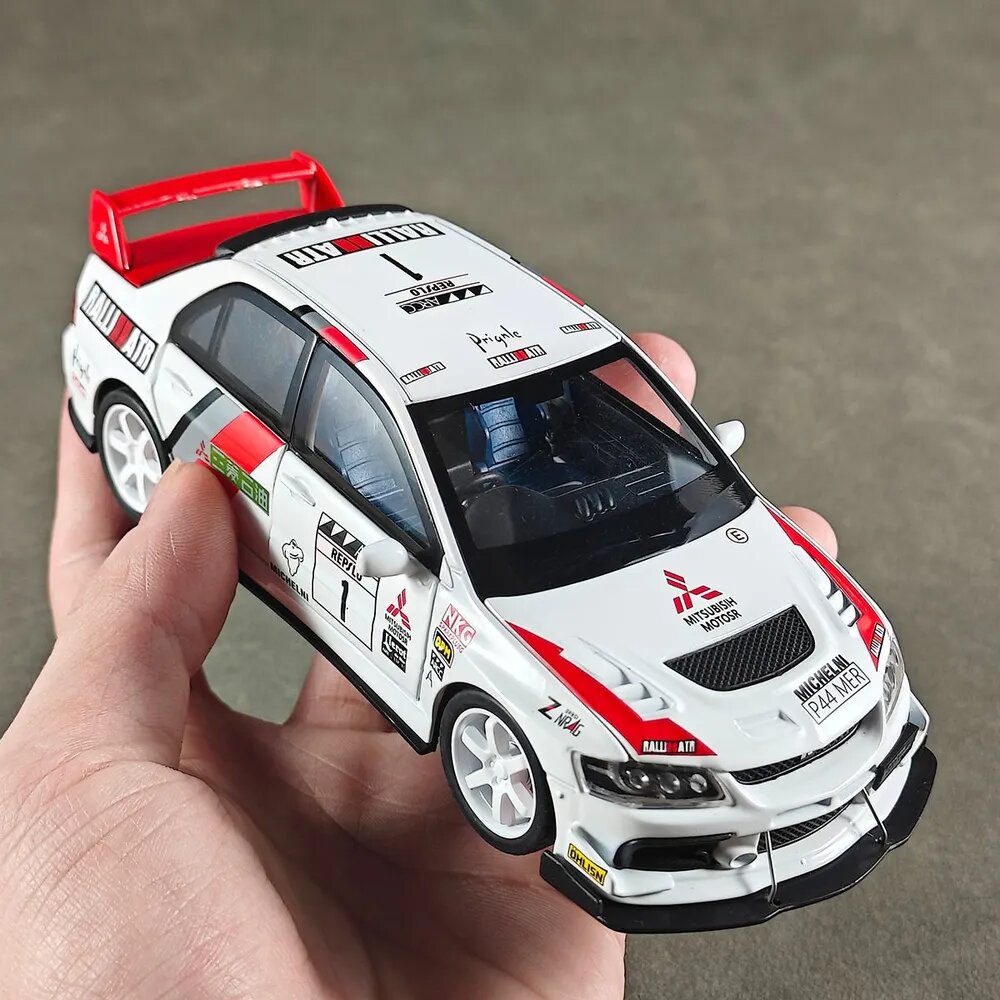 Mодель автомобиля 1/32 Mitsubishi Lancer Evolution EVO Petroleum coating version Детская игрушечная машинка Коллекционные металлические игрушки