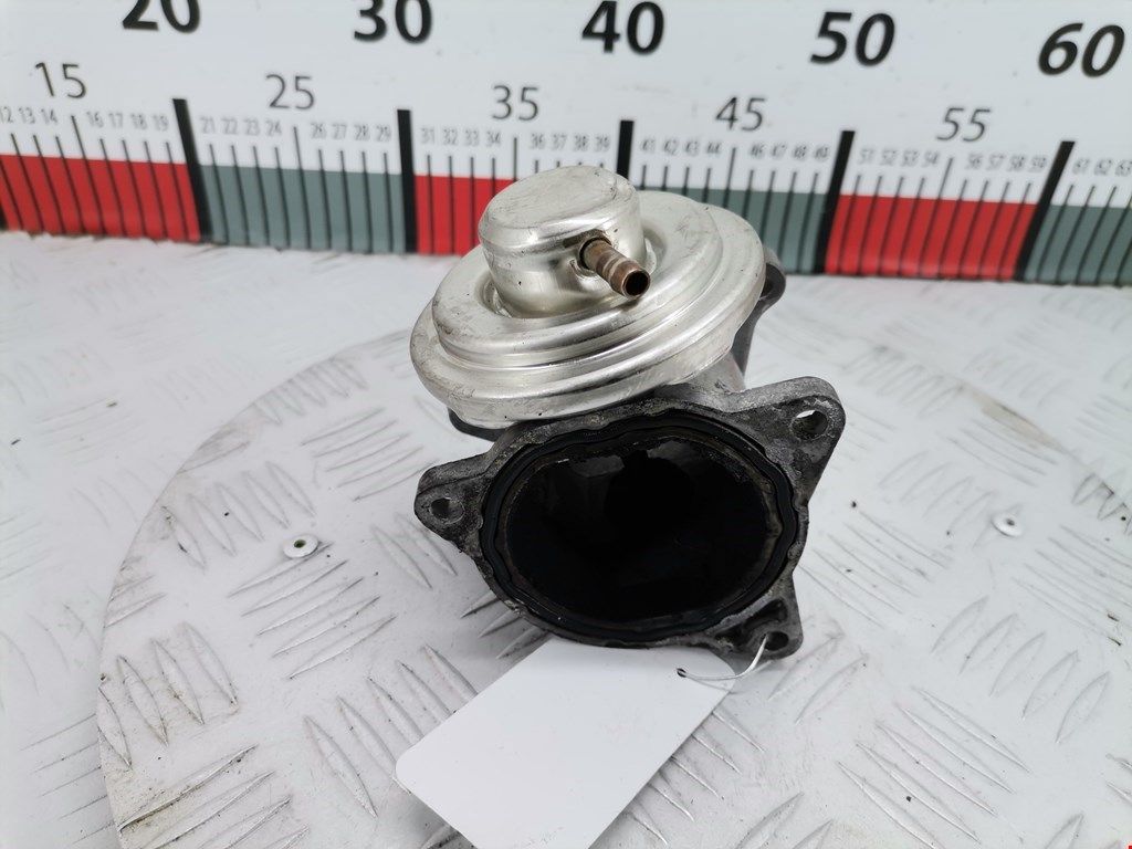 Клапан ЕГР EGR / 1641966 038131501AN 038131501AN для Volkswagen Touran 1 (с пробегом)